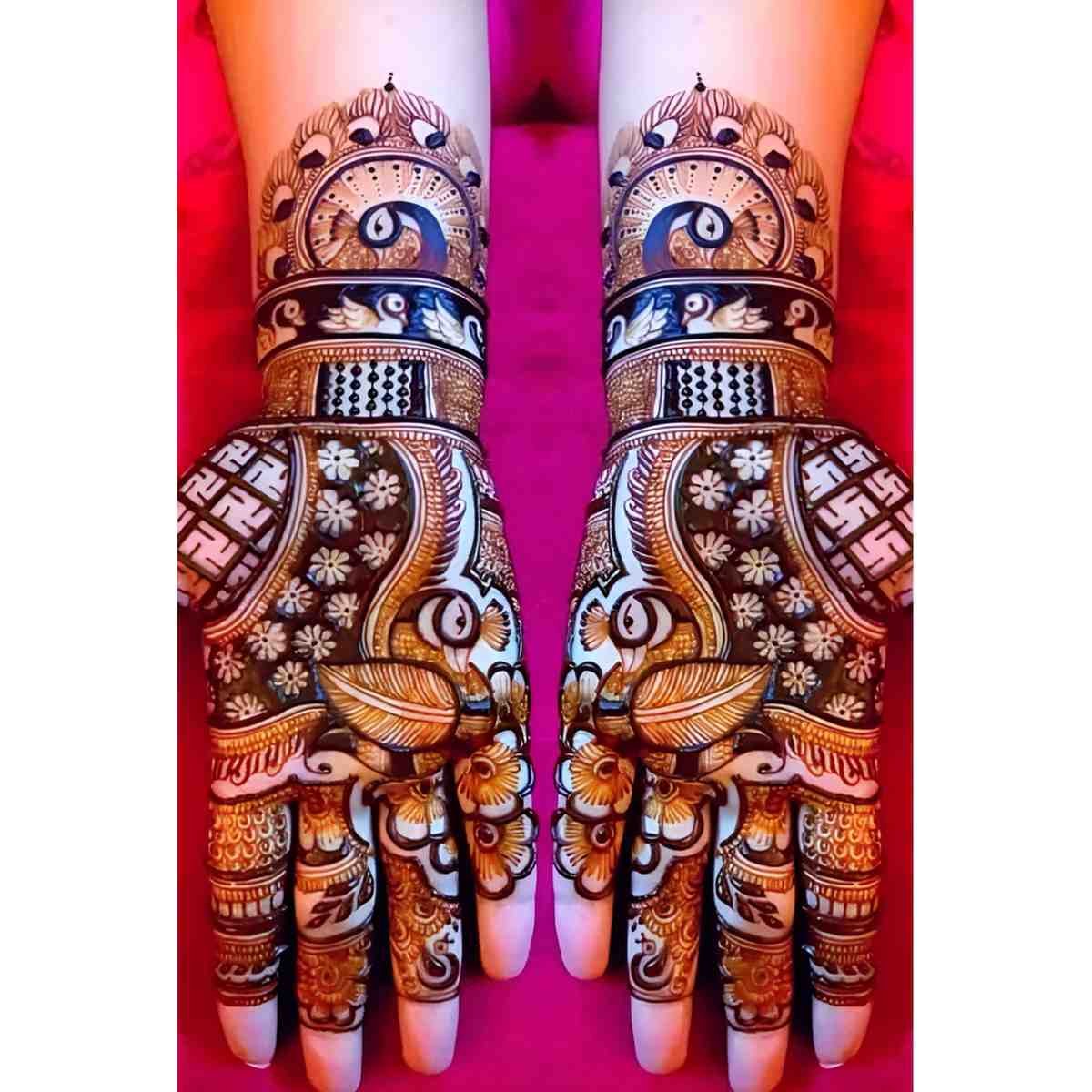 Instagram Mehndi Modern Royal Front Hand Mehndi Design